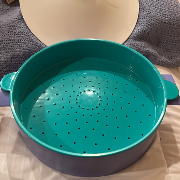 Tupperware | Kitchen | Vintage Tupperware Familysized Micro Steamer ...